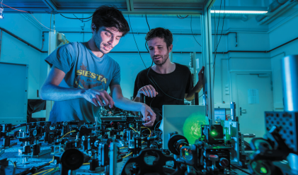 Le département de physique dans le magazine La Recherche | Département ...